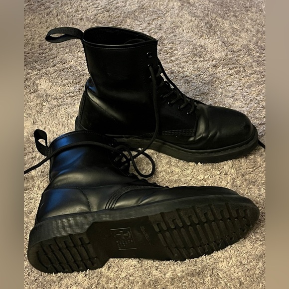 Dr. Martens | Shoes | Dr Martens 46 Mono Smooth Leather Lace Up Boots Us11 | Poshmark
